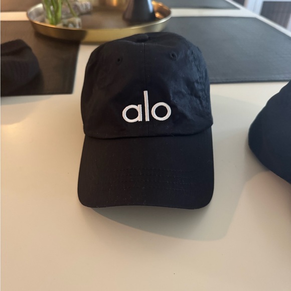 ALO Yoga | Accessories | Alo Yoga Off Duty Cap | Poshmark